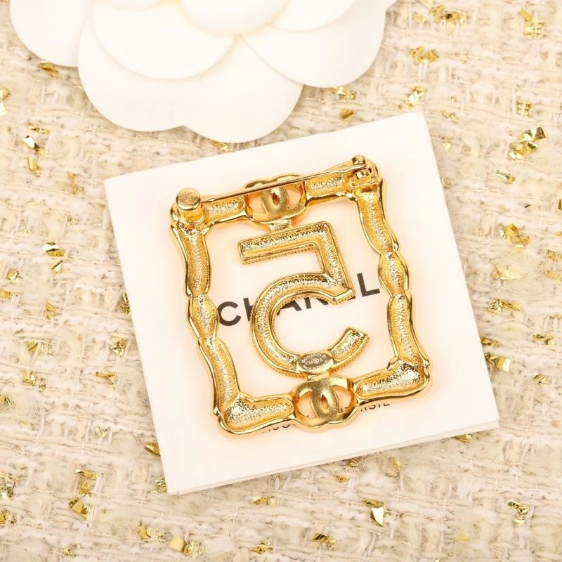 High accuracy Chanel Brooches