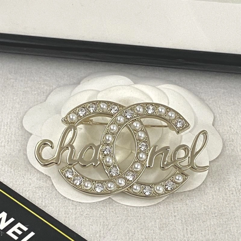 Bargain Chanel Brooches
