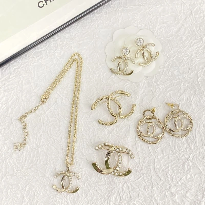 Mirror quality Chanel Brooches