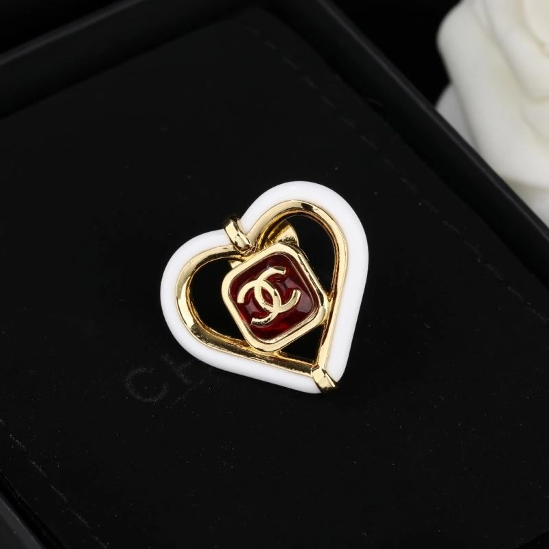 Brand-original Chanel Brooches