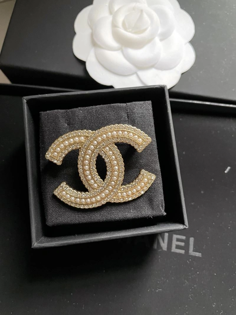 Discounted Chanel Brooches