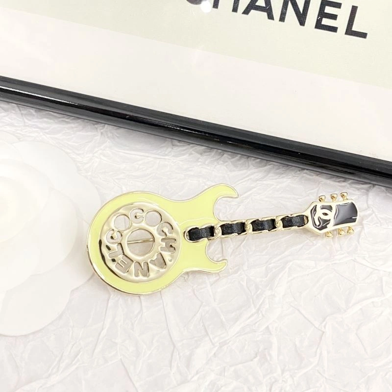 Official Chanel Brooches