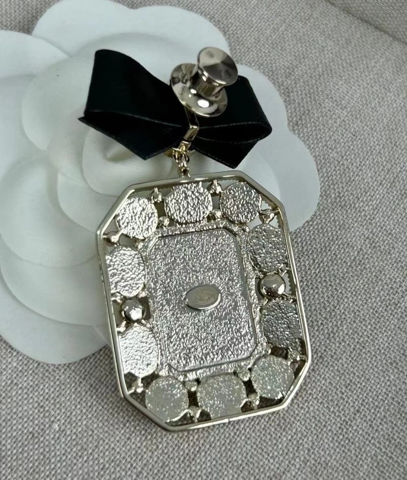 Discounted Chanel Brooches