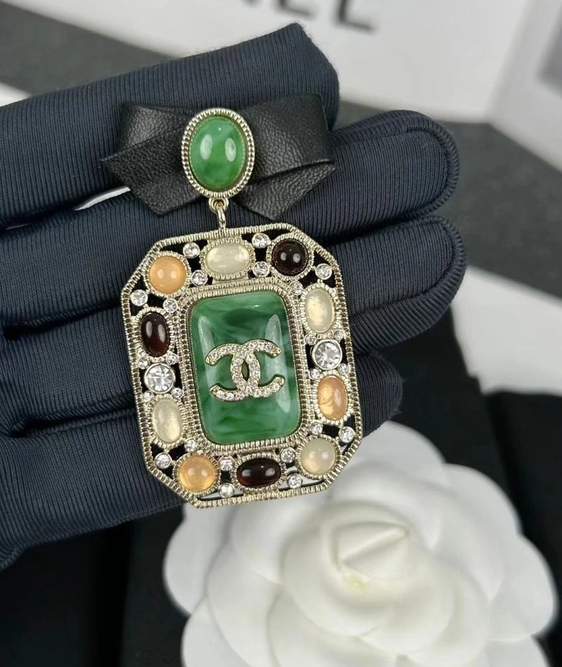 Discounted Chanel Brooches
