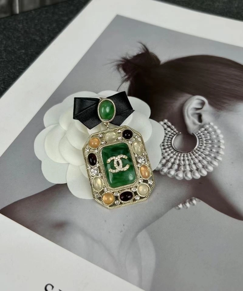 Discounted Chanel Brooches