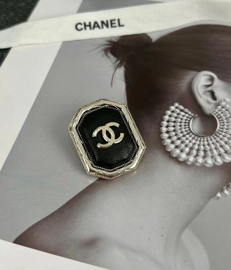 1:1 copy Chanel Brooches