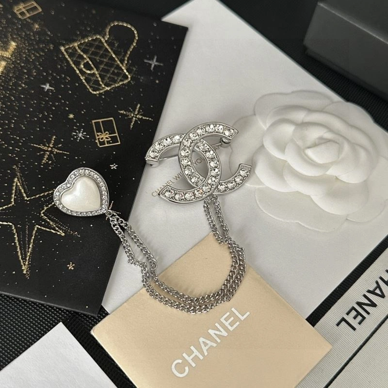 High accuracy Chanel Brooches