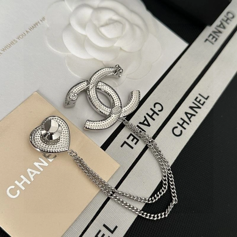High accuracy Chanel Brooches