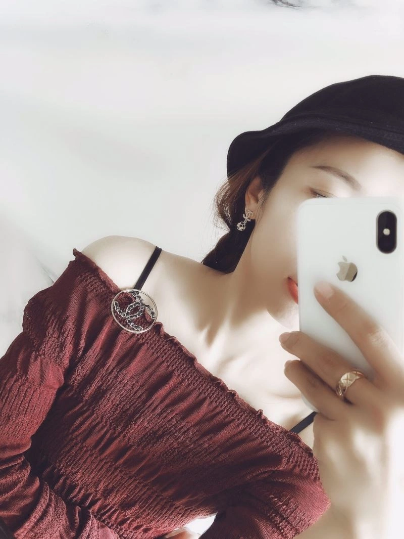 1:1 copy Chanel Brooches