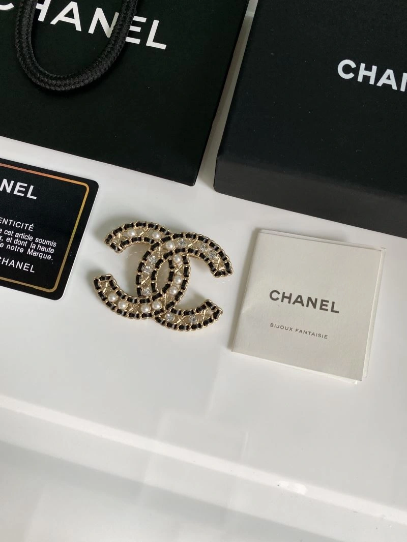 Legit Chanel Brooches
