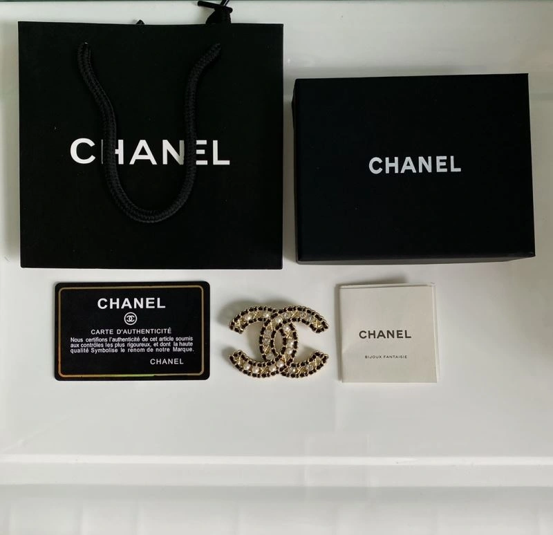 Legit Chanel Brooches