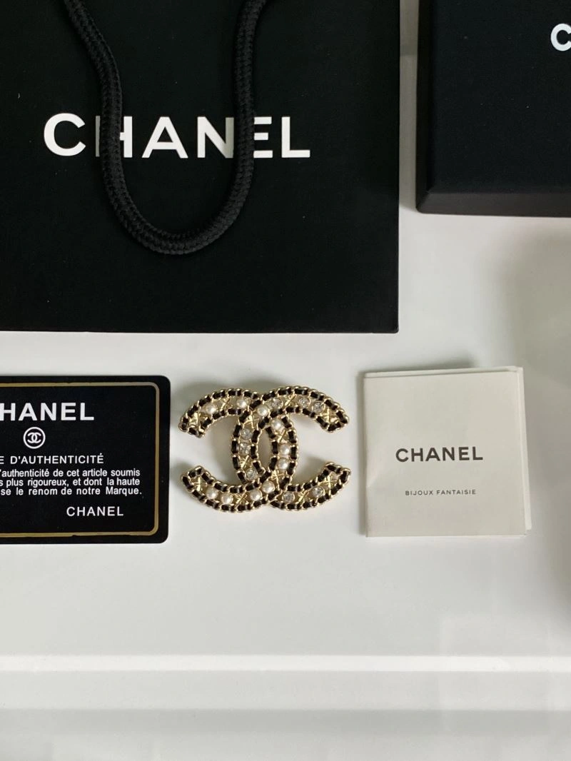 Legit Chanel Brooches