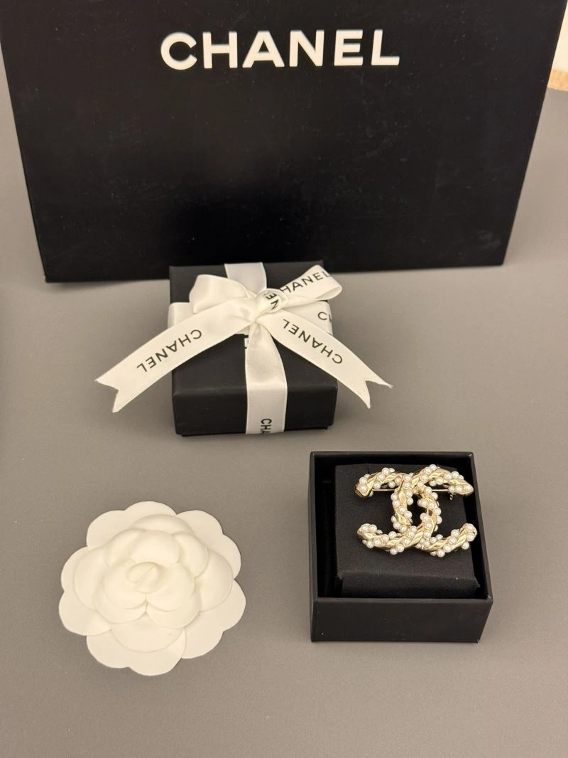 High accuracy Chanel Brooches