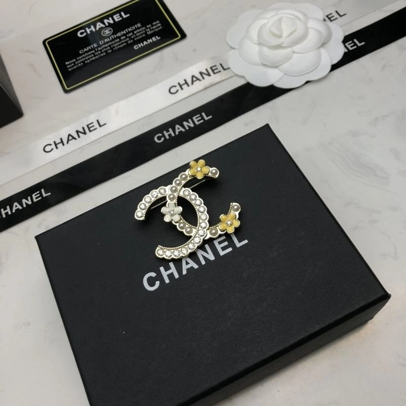 Precise copy Chanel Brooches