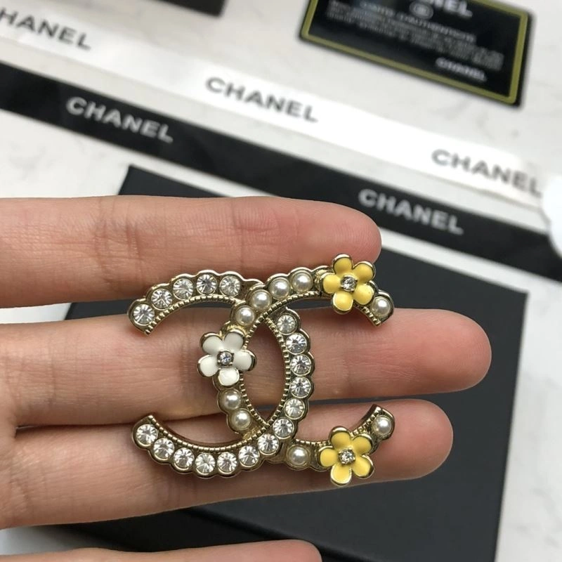 Precise copy Chanel Brooches