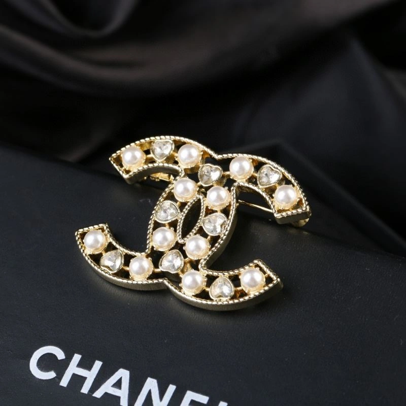 Economical Chanel Brooches