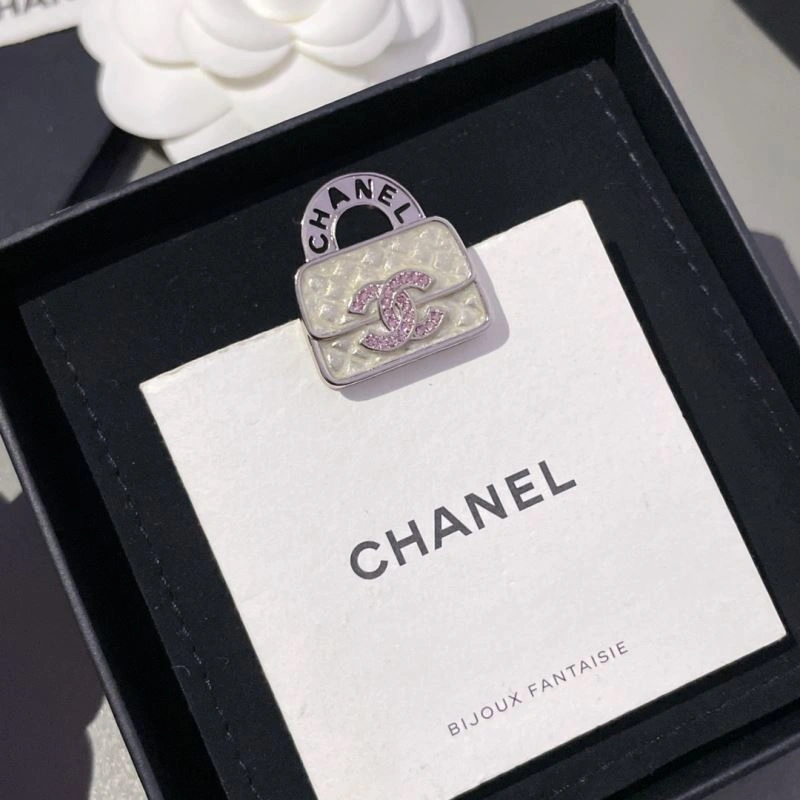 Official Chanel Brooches