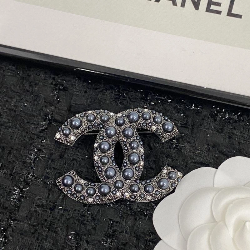 Bargain Chanel Brooches