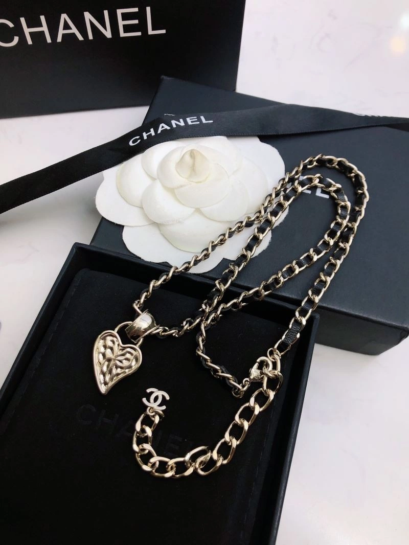 Exact replica Chanel Brooches