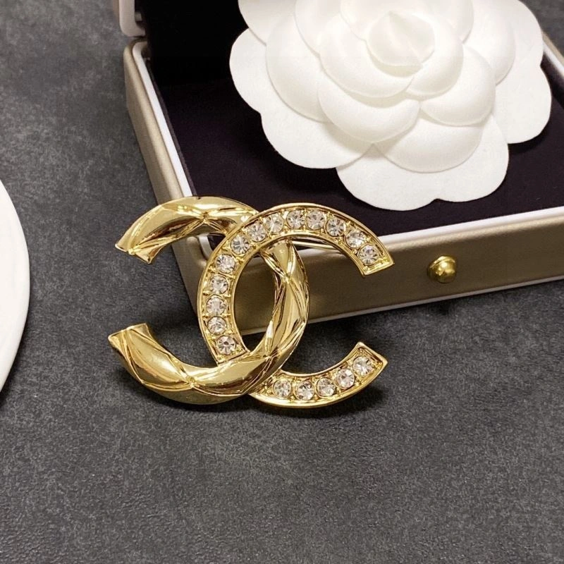 Bargain Chanel Brooches