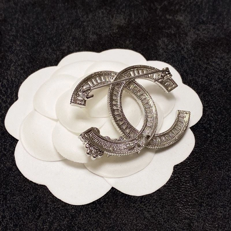 High accuracy Chanel Brooches
