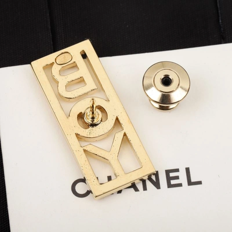 Official Chanel Brooches