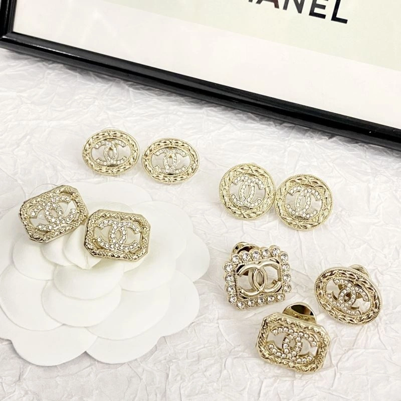 High accuracy Chanel Brooches