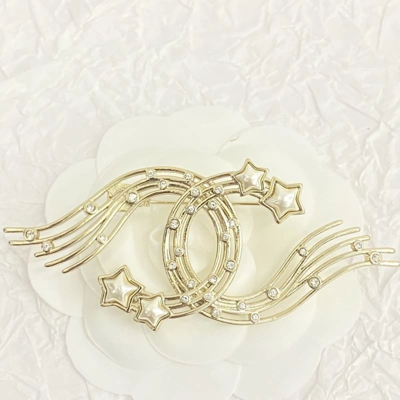Accurate model Chanel Brooches
