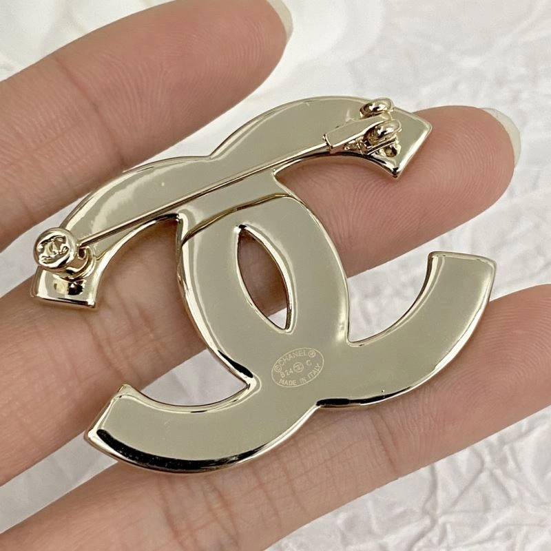 Official Chanel Brooches