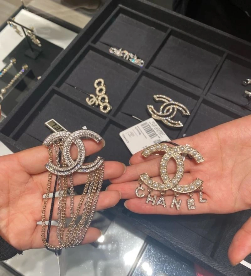 1:1 copy Chanel Brooches