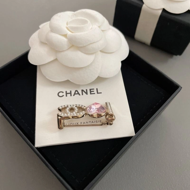 Official Chanel Brooches