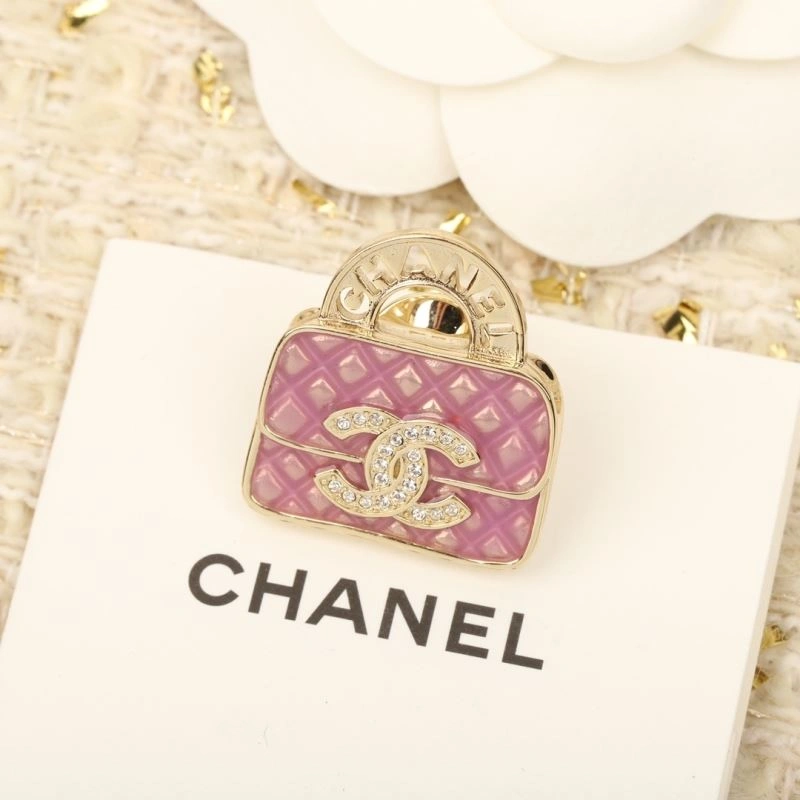 Accurate model Chanel Brooches