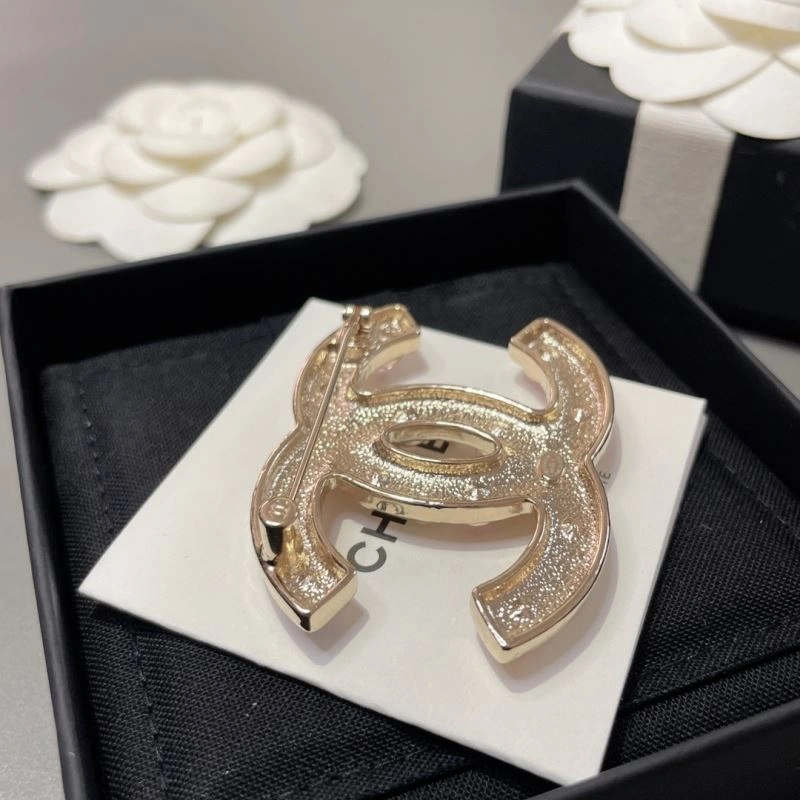 Exact replica Chanel Brooches