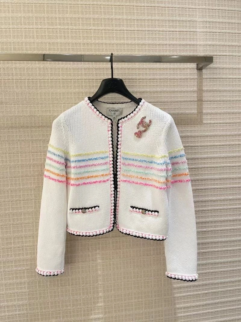 Brand-authenticated Chanel Brooches