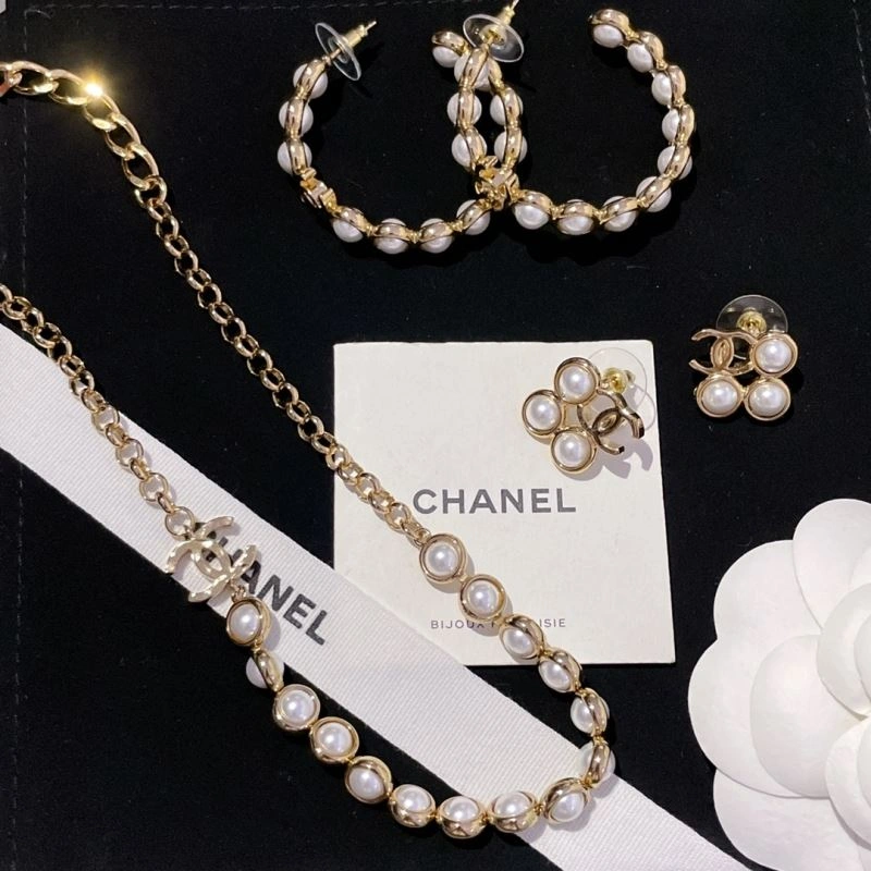 Precise copy Chanel Brooches