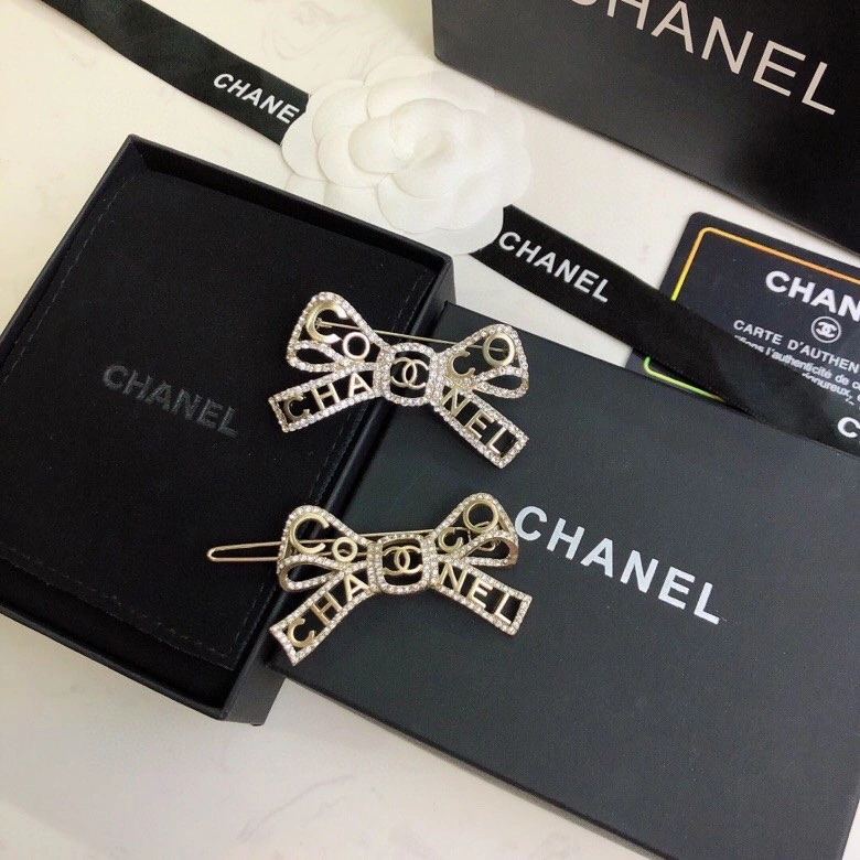 Official Chanel Brooches