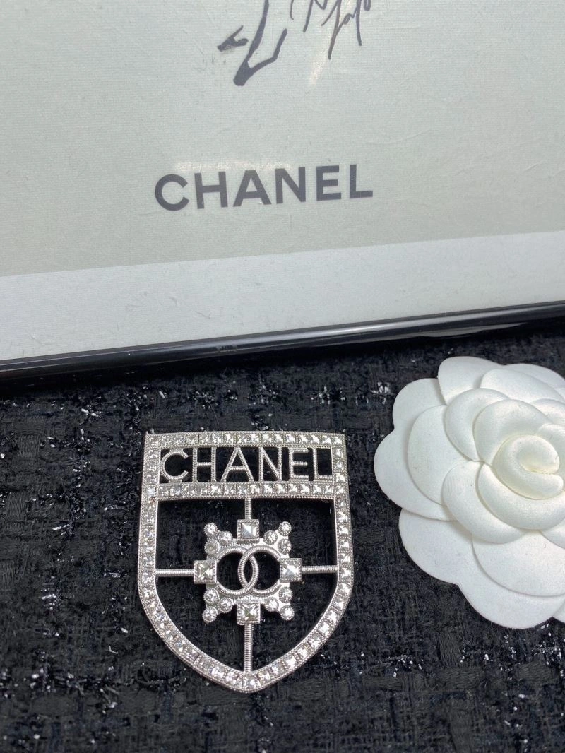 Exact replica Chanel Brooches