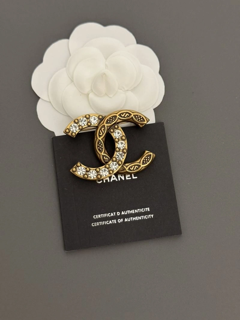Exact replica Chanel Brooches