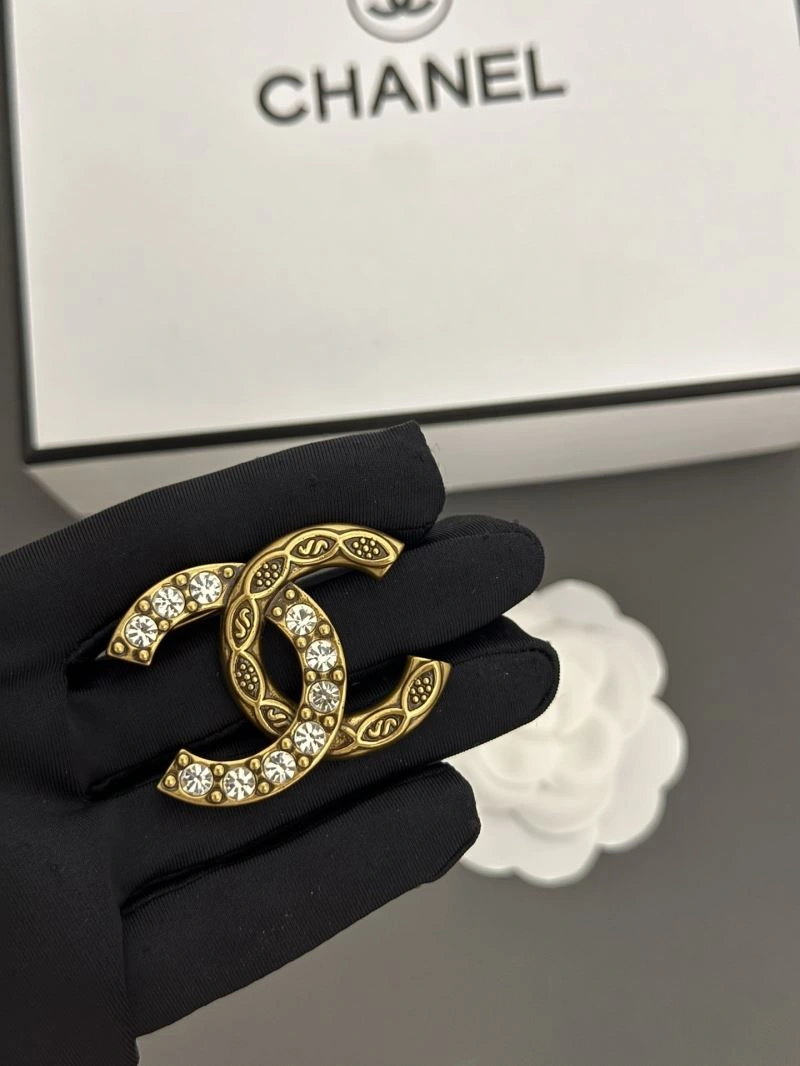 Exact replica Chanel Brooches