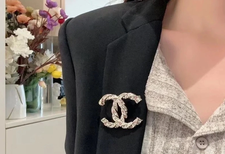 Inexpensive Chanel Brooches