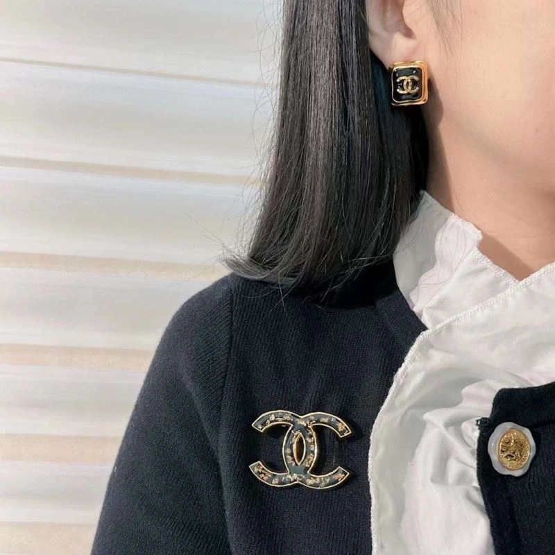 Cut-rate Chanel Brooches