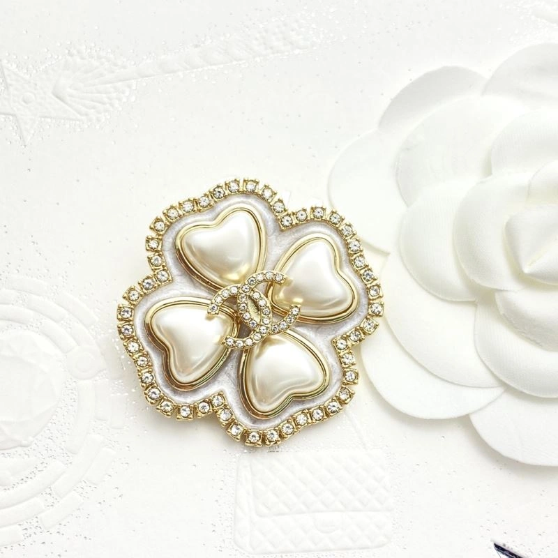 Bargain Chanel Brooches