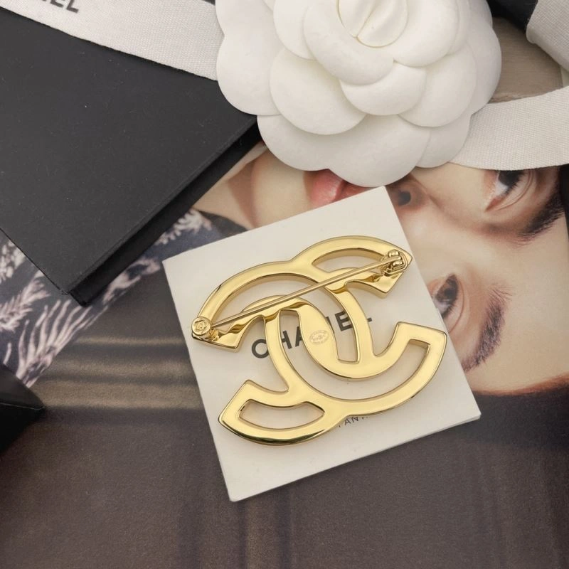 High accuracy Chanel Brooches