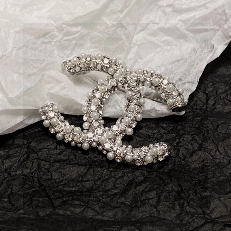 Legit Chanel Brooches