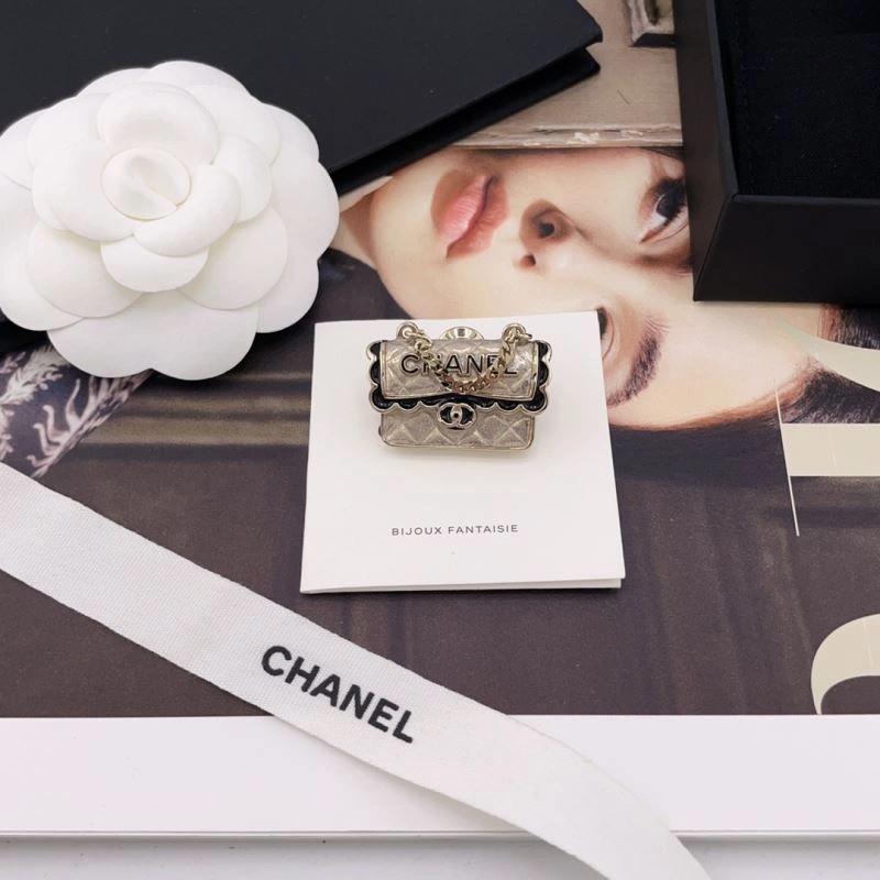 Exact replica Chanel Brooches