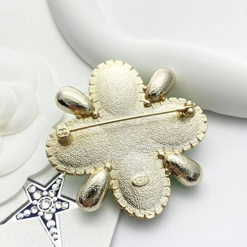 Legit Chanel Brooches