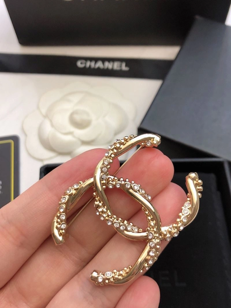 Precise copy Chanel Brooches
