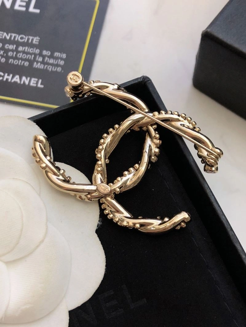Precise copy Chanel Brooches