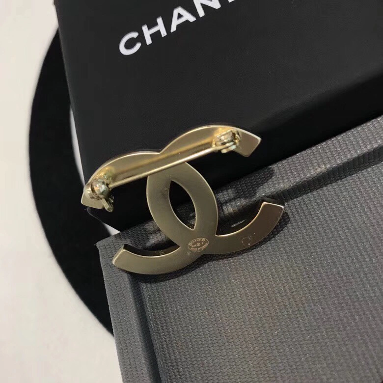 Bargain Chanel Brooches