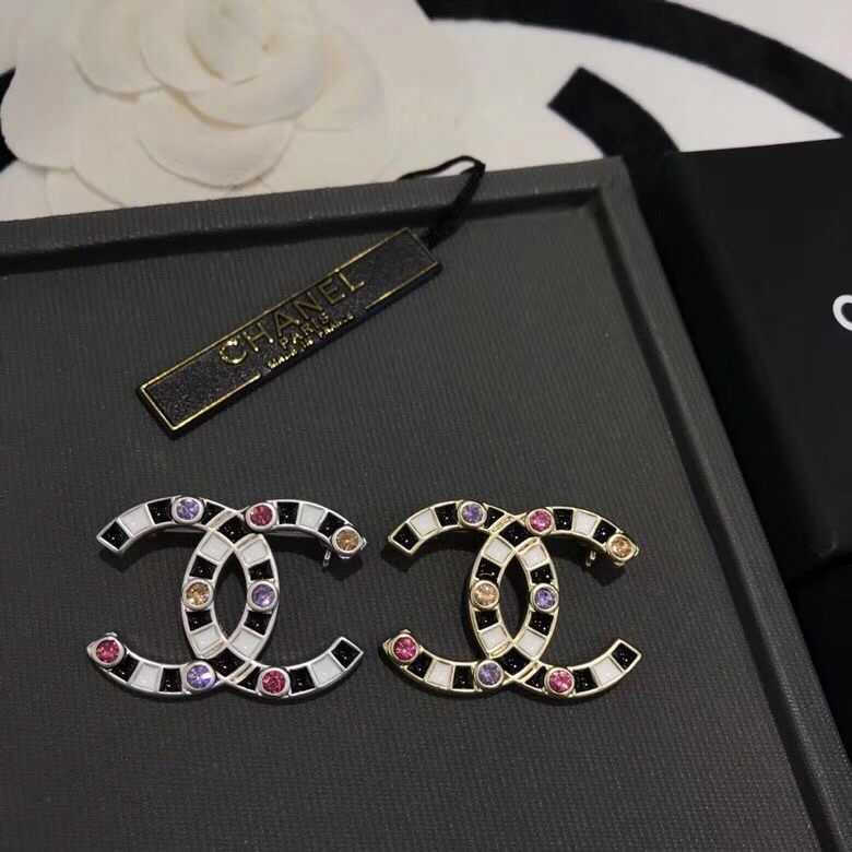 Bargain Chanel Brooches